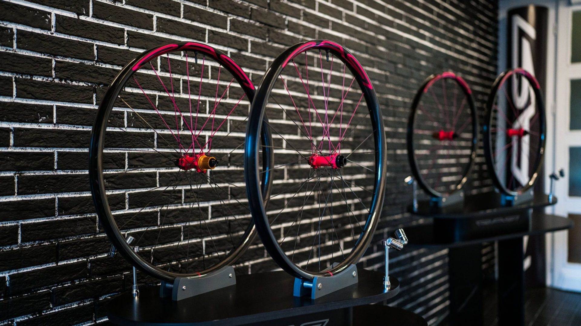 CONTACT US - Roues RAR